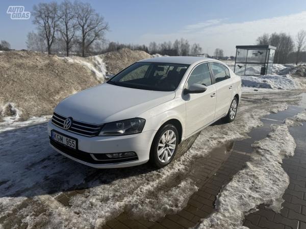 White Volkswagen Passat 2014 in Avizieniai, with an engine capacity of 1.60 L and mileage of 356 thousand km for 4000 €, photo 1 on AUTOMOTO.COM.LV