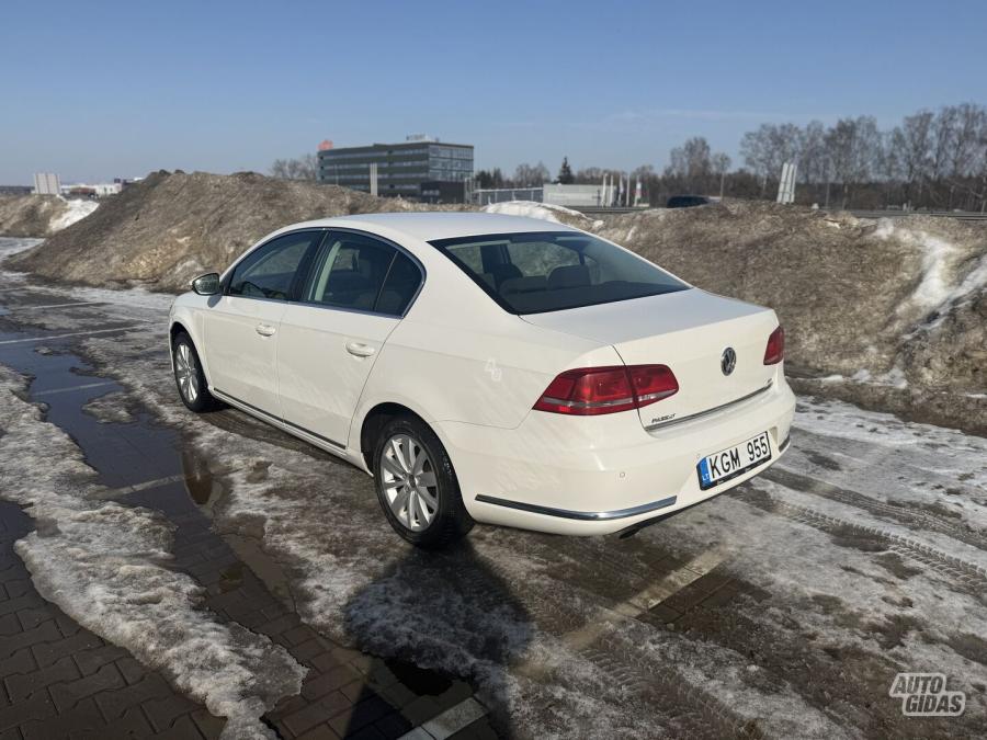 Balts Volkswagen Passat 2014 Avižieniai, ar dzinēja tilpumu 1.60 L un nobraukumu 356 tūkst. km par 4000 €, foto 4 vietnē AUTOMOTO.COM.LV