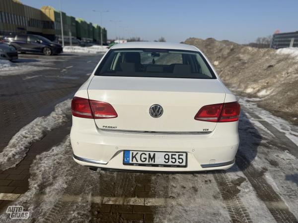 Balts Volkswagen Passat 2014 Avižieniai, ar dzinēja tilpumu 1.60 L un nobraukumu 358 tūkst. km par 4000 €, foto 4 vietnē AUTOMOTO.COM.LV