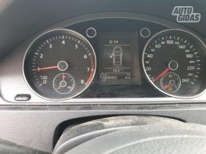 White Volkswagen Passat 2014 in Vilnius, with an engine capacity of 2.00 L and mileage of 296 thousand km for 500 €, photo 12 on AUTOMOTO.COM.LV