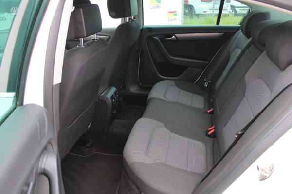 White Volkswagen Passat 2014 in Vilnius, with an engine capacity of 1.39 L and mileage of 212 thousand km for 7290 €, photo 7 on AUTOMOTO.COM.LV
