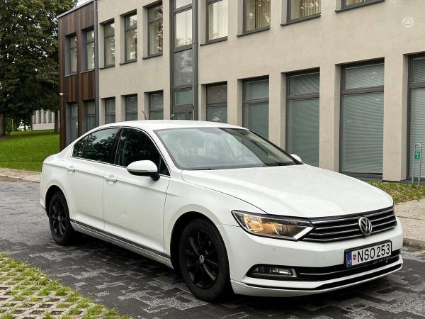 Balts Volkswagen Passat 2015 Trakai, ar dzinēja tilpumu 1.98 L un nobraukumu 361 tūkst. km par 3999 €, foto 2 vietnē AUTOMOTO.COM.LV