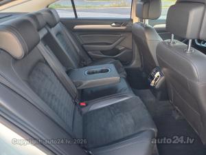Balts Volkswagen Passat 2015 Tallina, ar dzinēja tilpumu 2.00 L un nobraukumu 198 tūkst. km par 11700 €, foto 15 vietnē AUTOMOTO.COM.LV