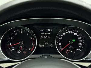 Белый Фольксваген Пассат 2016 в Авиженяй, объемом двигателя 1.40 л и пробегом 125 тыс. км за 10200 €, фото 25 на AUTOMOTO.COM.LV