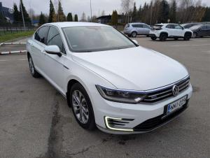 Balts Volkswagen Passat 2016 Kauņa, ar dzinēja tilpumu 1.40 L un nobraukumu 244 tūkst. km par 10450 €, foto 10 vietnē AUTOMOTO.COM.LV