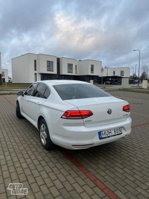 Balts Volkswagen Passat 2016 Viļņa, ar dzinēja tilpumu 1.40 L un nobraukumu 153 tūkst. km par 10399 €, foto 5 vietnē AUTOMOTO.COM.LV