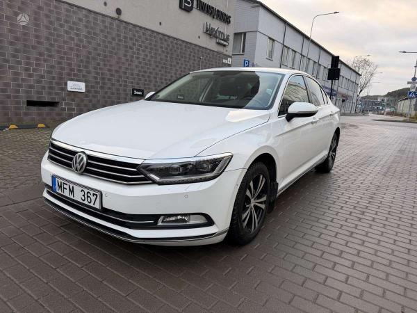 Balts Volkswagen Passat 2016 Viļņa, ar dzinēja tilpumu 1.60 L un nobraukumu 311 tūkst. km par 8800 €, foto 5 vietnē AUTOMOTO.COM.LV