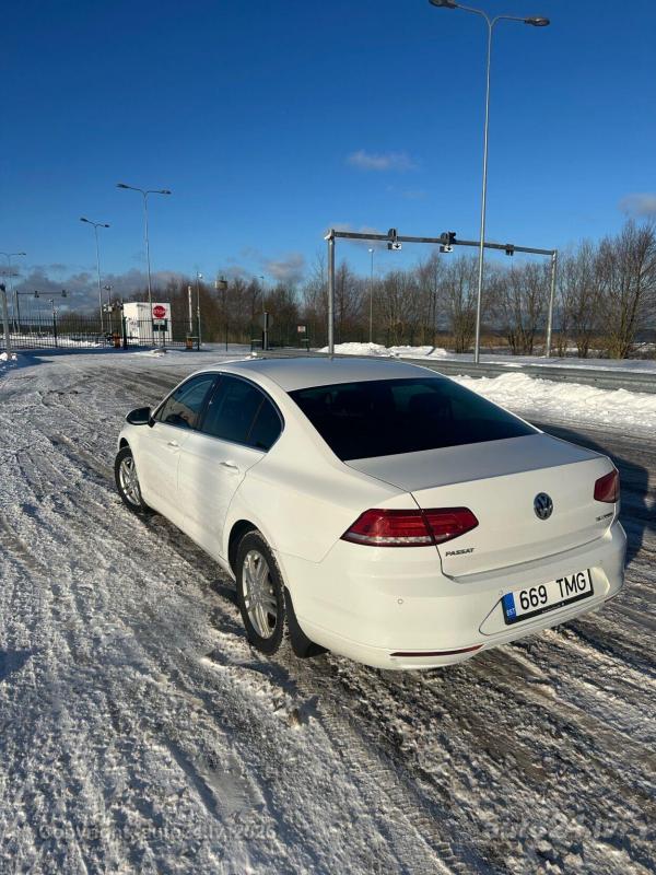 Белый Фольксваген Пассат 2016 в Таллин, объемом двигателя 1.40 л и пробегом 146 тыс. км за 13000 €, фото 7 на AUTOMOTO.COM.LV