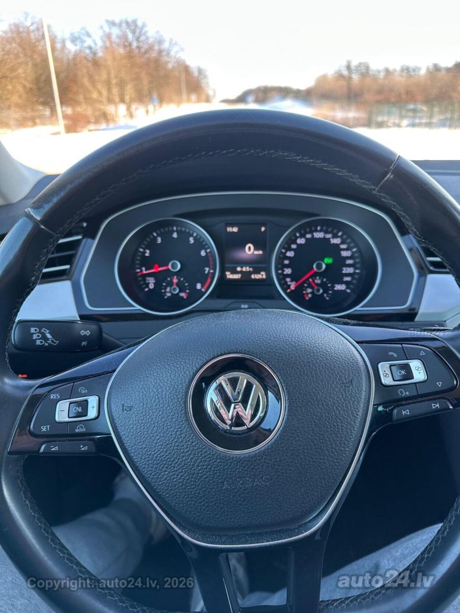 Balts Volkswagen Passat 2016 Tallina, ar dzinēja tilpumu 1.40 L un nobraukumu 146 tūkst. km par 13000 €, foto 12 vietnē AUTOMOTO.COM.LV