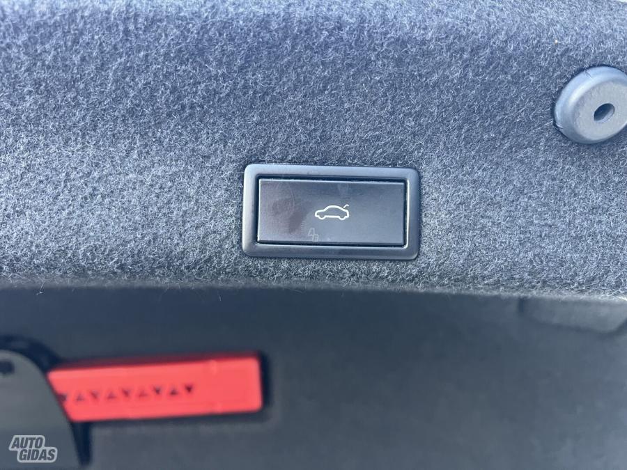 Balts Volkswagen Passat 2016 Kauņa, ar dzinēja tilpumu 1.90 L un nobraukumu 226 tūkst. km par 13400 €, foto 12 vietnē AUTOMOTO.COM.LV