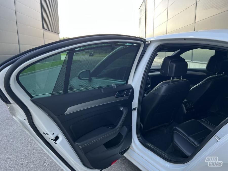 Balts Volkswagen Passat 2016 Kauņa, ar dzinēja tilpumu 1.90 L un nobraukumu 226 tūkst. km par 13400 €, foto 15 vietnē AUTOMOTO.COM.LV