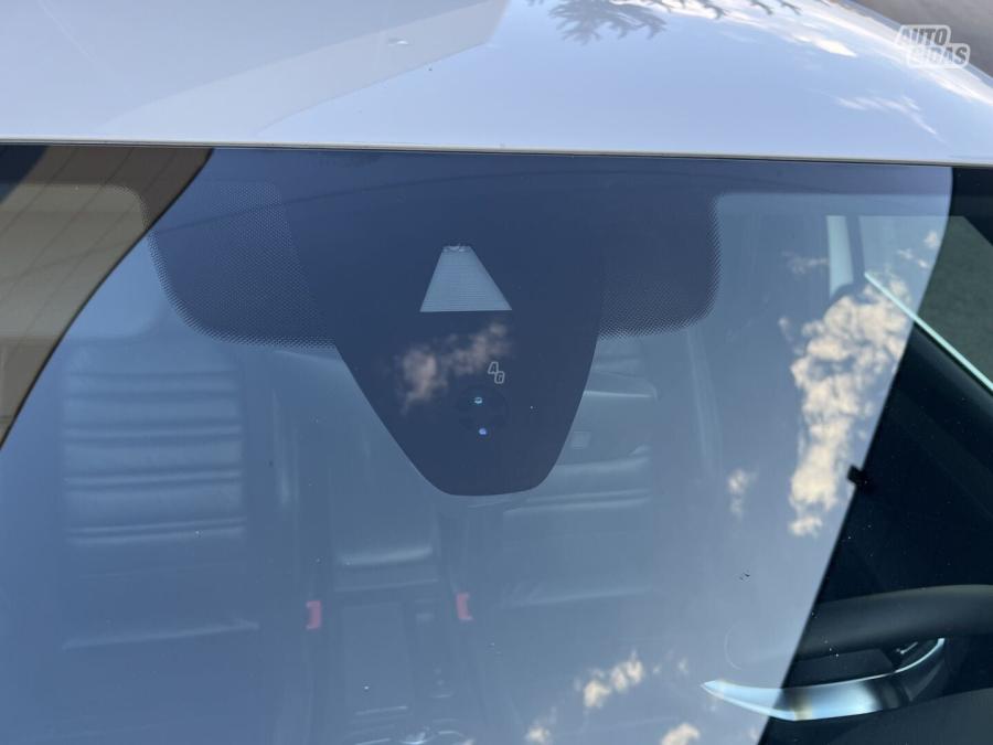 Balts Volkswagen Passat 2016 Kauņa, ar dzinēja tilpumu 1.90 L un nobraukumu 226 tūkst. km par 13400 €, foto 19 vietnē AUTOMOTO.COM.LV