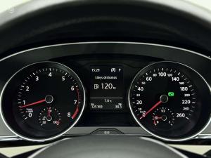 White Volkswagen Passat 2016 in Vilnius, with an engine capacity of 1.40 L and mileage of 125 thousand km for 10200 €, photo 25 on AUTOMOTO.COM.LV