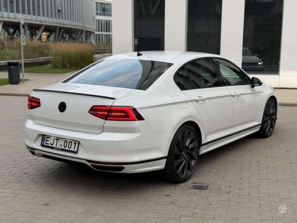 Balts Volkswagen Passat 2016 Viļņa, ar dzinēja tilpumu 1.97 L un nobraukumu 183 tūkst. km par 15400 €, foto 5 vietnē AUTOMOTO.COM.LV