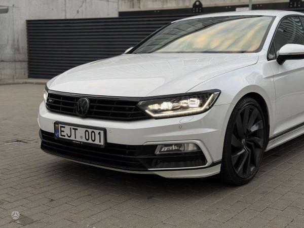 Balts Volkswagen Passat 2016 Viļņa, ar dzinēja tilpumu 1.97 L un nobraukumu 183 tūkst. km par 15400 €, foto 8 vietnē AUTOMOTO.COM.LV