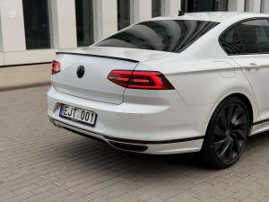 White Volkswagen Passat 2016 in Vilnius, with an engine capacity of 1.97 L and mileage of 183 thousand km for 15400 €, photo 9 on AUTOMOTO.COM.LV