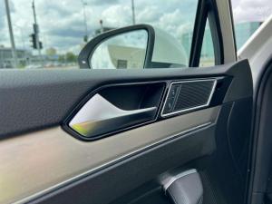 Balts Volkswagen Passat 2017 Viļņa, ar dzinēja tilpumu 1.97 L un nobraukumu 225 tūkst. km par 13900 €, foto 18 vietnē AUTOMOTO.COM.LV