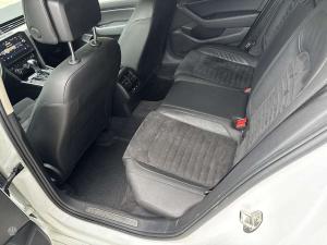White Volkswagen Passat 2017 in Klaipeda, with an engine capacity of 1.40 L and mileage of 210 thousand km for 11800 €, photo 20 on AUTOMOTO.COM.LV