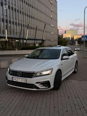Balts Volkswagen Passat 2019 Viļņa, ar dzinēja tilpumu 1.98 L un nobraukumu 183 tūkst. km par 12700 €, foto  vietnē AUTOMOTO.COM.LV
