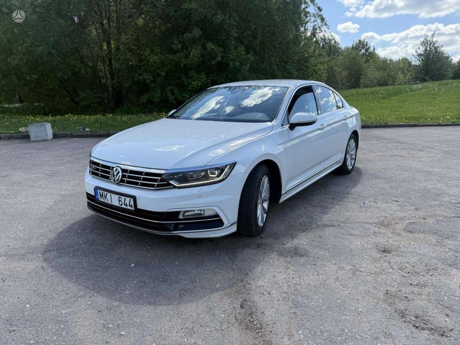 Balts Volkswagen Passat 2019 Kauņa, ar dzinēja tilpumu 1.97 L un nobraukumu 211 tūkst. km par 13300 €, foto 3 vietnē AUTOMOTO.COM.LV