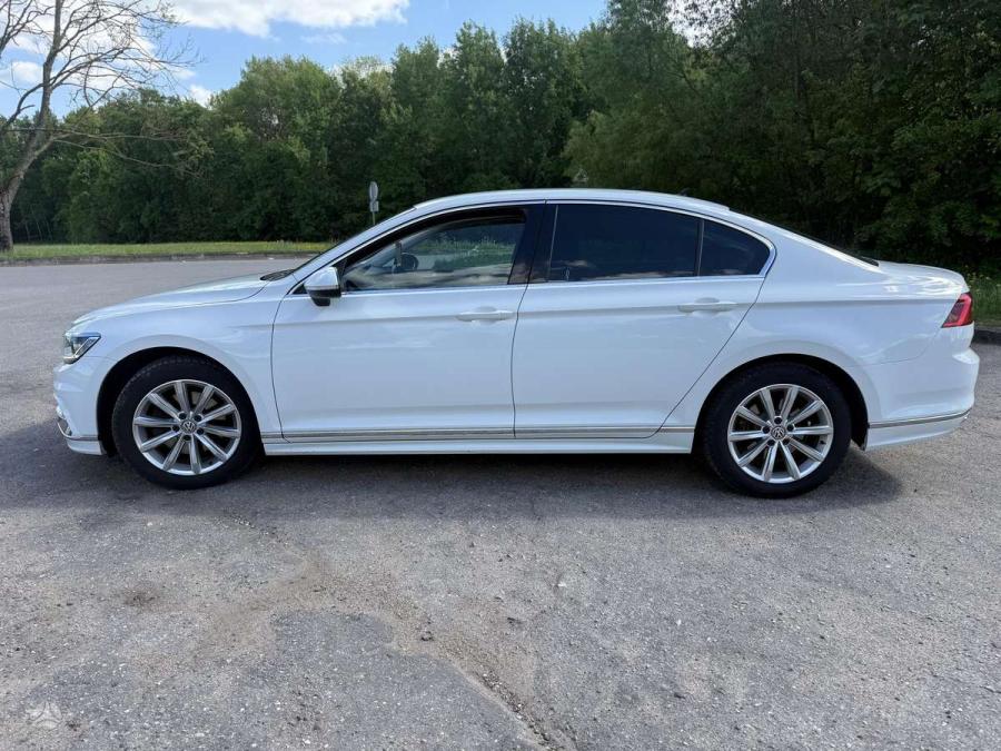 Balts Volkswagen Passat 2019 Kauņa, ar dzinēja tilpumu 1.97 L un nobraukumu 211 tūkst. km par 13300 €, foto 4 vietnē AUTOMOTO.COM.LV