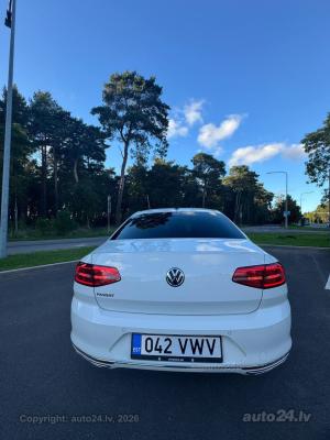 White Volkswagen Passat 2019 in Tallinn, with an engine capacity of 2.00 L and mileage of 152 thousand km for 17500 €, photo 4 on AUTOMOTO.COM.LV