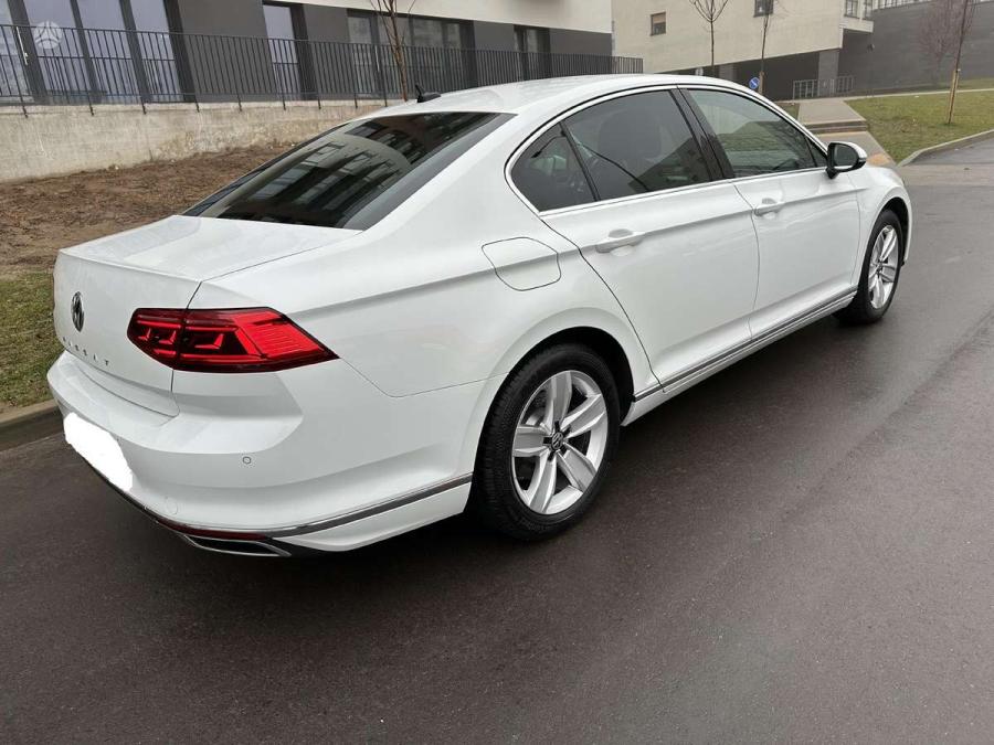 Balts Volkswagen Passat 2020 Viļņa, ar dzinēja tilpumu 1.98 L un nobraukumu 98 tūkst. km par 20000 €, foto 2 vietnē AUTOMOTO.COM.LV
