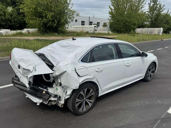 Balts Volkswagen Passat 2020 Kauņa, ar dzinēja tilpumu 1.98 L un nobraukumu 60 tūkst. km par 8200 €, foto 7 vietnē AUTOMOTO.COM.LV