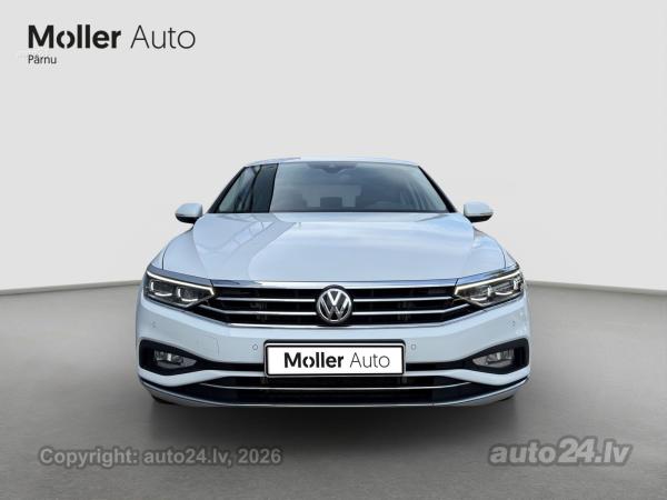 White Volkswagen Passat 2020 in Parnu, with an engine capacity of 1.50 L and mileage of 93 thousand km for 21900 €, photo 3 on AUTOMOTO.COM.LV