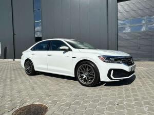 Balts Volkswagen Passat 2020 Klaipėda, ar dzinēja tilpumu 2.00 L un nobraukumu 80 tūkst. km par 14000 €, foto 3 vietnē AUTOMOTO.COM.LV
