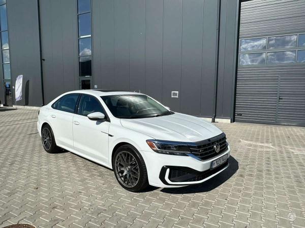Balts Volkswagen Passat 2020 Klaipėda, ar dzinēja tilpumu 2.00 L un nobraukumu 80 tūkst. km par 14000 €, foto 3 vietnē AUTOMOTO.COM.LV