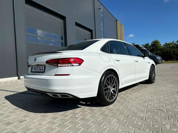 Balts Volkswagen Passat 2020 Klaipėda, ar dzinēja tilpumu 2.00 L un nobraukumu 80 tūkst. km par 14000 €, foto 5 vietnē AUTOMOTO.COM.LV