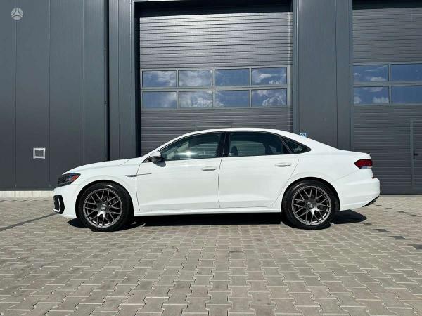 Balts Volkswagen Passat 2020 Klaipėda, ar dzinēja tilpumu 2.00 L un nobraukumu 80 tūkst. km par 14000 €, foto 10 vietnē AUTOMOTO.COM.LV