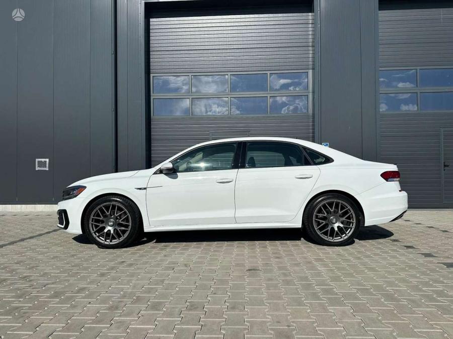 Balts Volkswagen Passat 2020 Klaipėda, ar dzinēja tilpumu 2.00 L un nobraukumu 80 tūkst. km par 14000 €, foto 11 vietnē AUTOMOTO.COM.LV