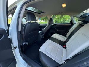 Balts Volkswagen Passat 2020 Klaipėda, ar dzinēja tilpumu 2.00 L un nobraukumu 80 tūkst. km par 14000 €, foto 14 vietnē AUTOMOTO.COM.LV