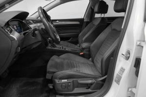 Balts Volkswagen Passat 2021 Viļņa, ar dzinēja tilpumu 1.50 L un nobraukumu 84 tūkst. km par 21900 €, foto 6 vietnē AUTOMOTO.COM.LV