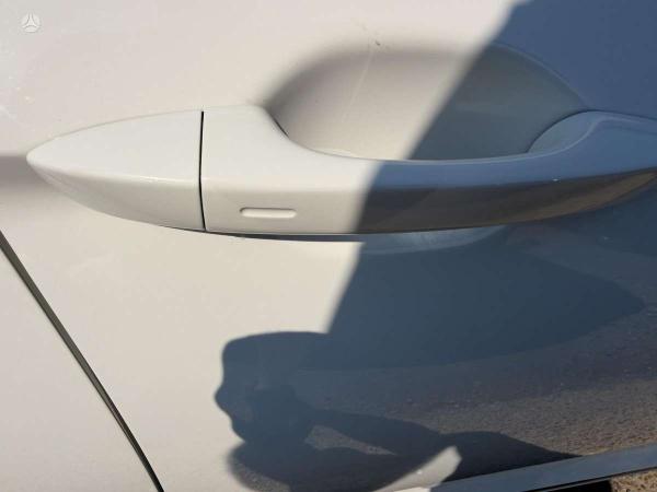 Balts Volkswagen Passat 2021 Kauņa, ar dzinēja tilpumu 1.40 L un nobraukumu 110 tūkst. km par 17999 €, foto 10 vietnē AUTOMOTO.COM.LV