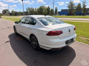 Balts Volkswagen Passat 2021 Kauņa, ar dzinēja tilpumu 1.40 L un nobraukumu 110 tūkst. km par 17900 €, foto 7 vietnē AUTOMOTO.COM.LV