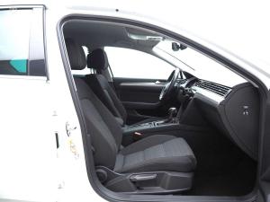 Balts Volkswagen Passat 2022 Viļņa, ar dzinēja tilpumu 1.50 L un nobraukumu 85 tūkst. km par 16600 €, foto 9 vietnē AUTOMOTO.COM.LV