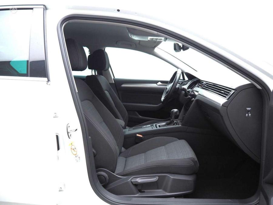 Balts Volkswagen Passat 2022 Viļņa, ar dzinēja tilpumu 1.50 L un nobraukumu 85 tūkst. km par 16600 €, foto 9 vietnē AUTOMOTO.COM.LV