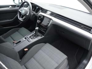 Balts Volkswagen Passat 2022 Viļņa, ar dzinēja tilpumu 1.50 L un nobraukumu 85 tūkst. km par 16600 €, foto 11 vietnē AUTOMOTO.COM.LV