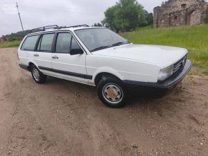 Balts Volkswagen Passat 1988 Ignalina, ar dzinēja tilpumu 1.80 L un nobraukumu 199 tūkst. km par 1499 €, foto 4 vietnē AUTOMOTO.COM.LV