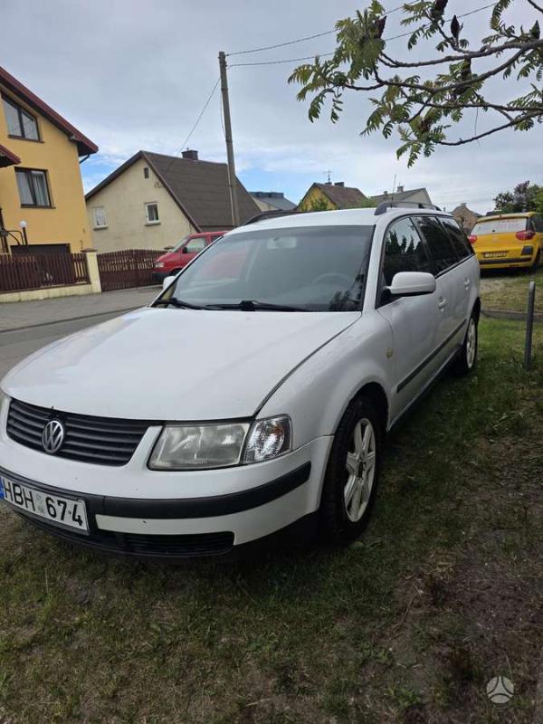 Balts Volkswagen Passat 1999 Klaipėda, ar dzinēja tilpumu 1.90 L un nobraukumu 360 tūkst. km par 550 €, foto 4 vietnē AUTOMOTO.COM.LV