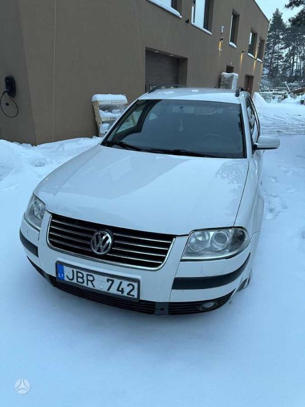 Balts Volkswagen Passat 2001 Kauņa, ar dzinēja tilpumu 1.90 L un nobraukumu 390 tūkst. km par 800 €, foto 1 vietnē AUTOMOTO.COM.LV
