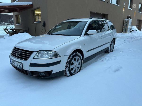 Balts Volkswagen Passat 2001 Kauņa, ar dzinēja tilpumu 1.90 L un nobraukumu 390 tūkst. km par 800 €, foto 3 vietnē AUTOMOTO.COM.LV
