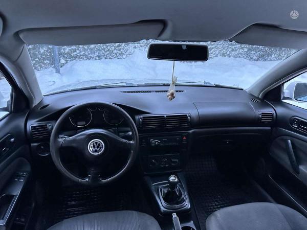 Balts Volkswagen Passat 2001 Kauņa, ar dzinēja tilpumu 1.90 L un nobraukumu 390 tūkst. km par 800 €, foto 9 vietnē AUTOMOTO.COM.LV