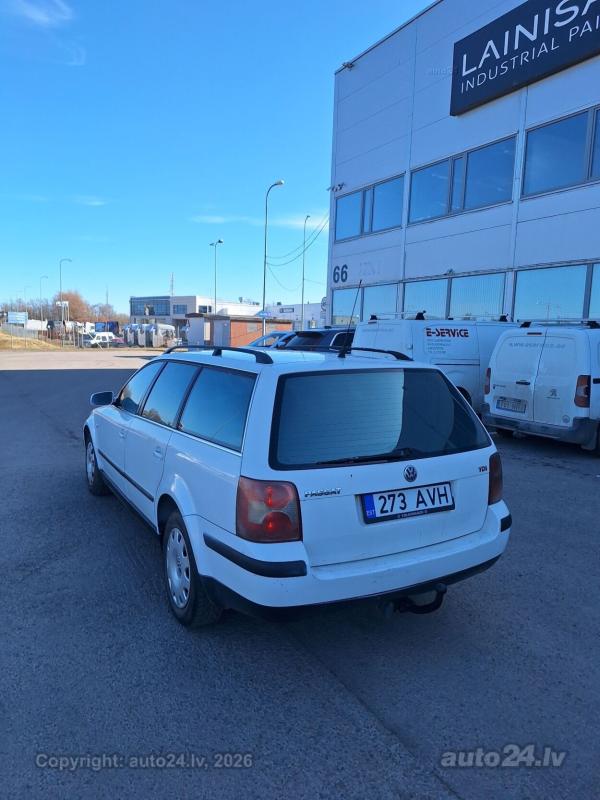 Balts Volkswagen Passat 2001 Tallina, ar dzinēja tilpumu 1.90 L un nobraukumu 0 tūkst. km par 1850 €, foto 2 vietnē AUTOMOTO.COM.LV