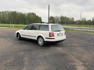 White Volkswagen Passat 2001 in Tallinn, with an engine capacity of 1.90 L and mileage of 490 thousand km for 1900 €, photo 5 on AUTOMOTO.COM.LV