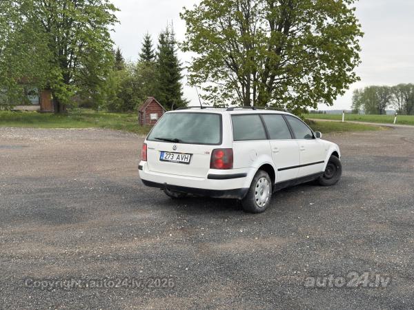 Белый Фольксваген Пассат 2001 в Таллин, объемом двигателя 1.90 л и пробегом 490 тыс. км за 1900 €, фото 6 на AUTOMOTO.COM.LV