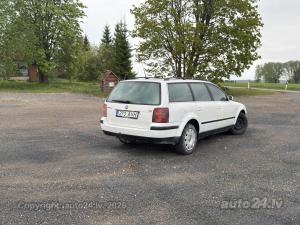 White Volkswagen Passat 2001 in Tallinn, with an engine capacity of 1.90 L and mileage of 490 thousand km for 1900 €, photo 7 on AUTOMOTO.COM.LV